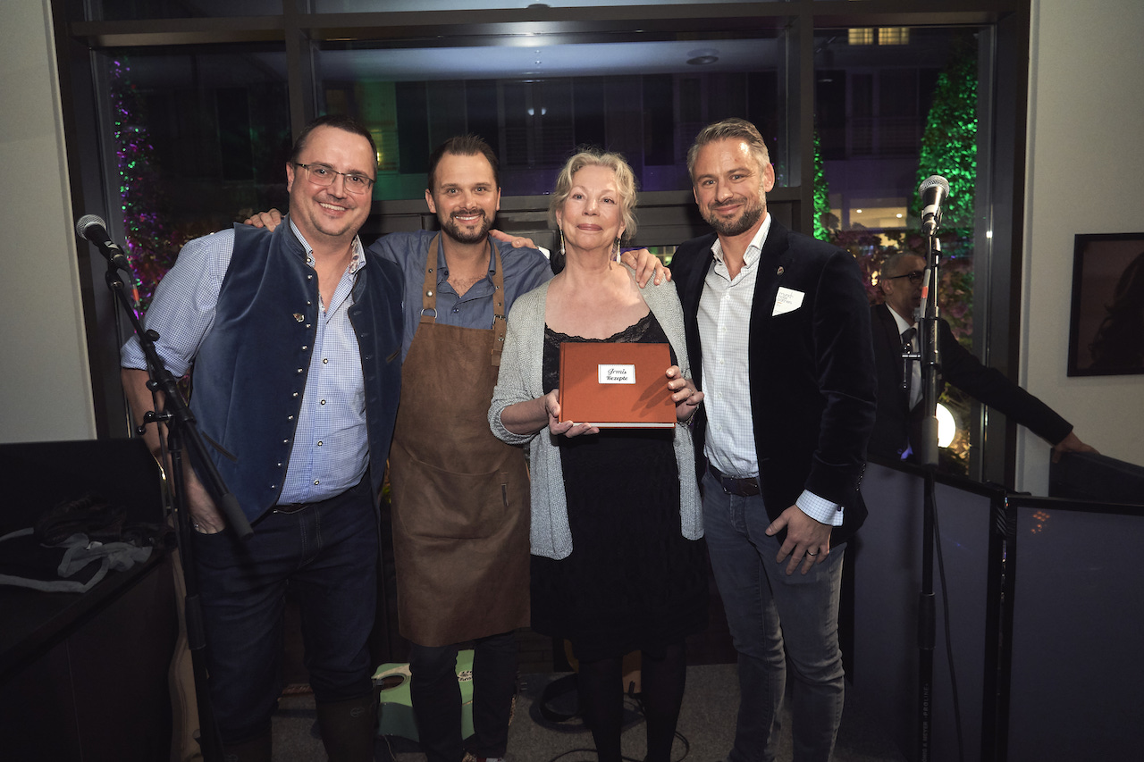 Gastro-Opening mit vielen VIPs: Gitta Saxx, Ben Blaskovic, Alexandra ...