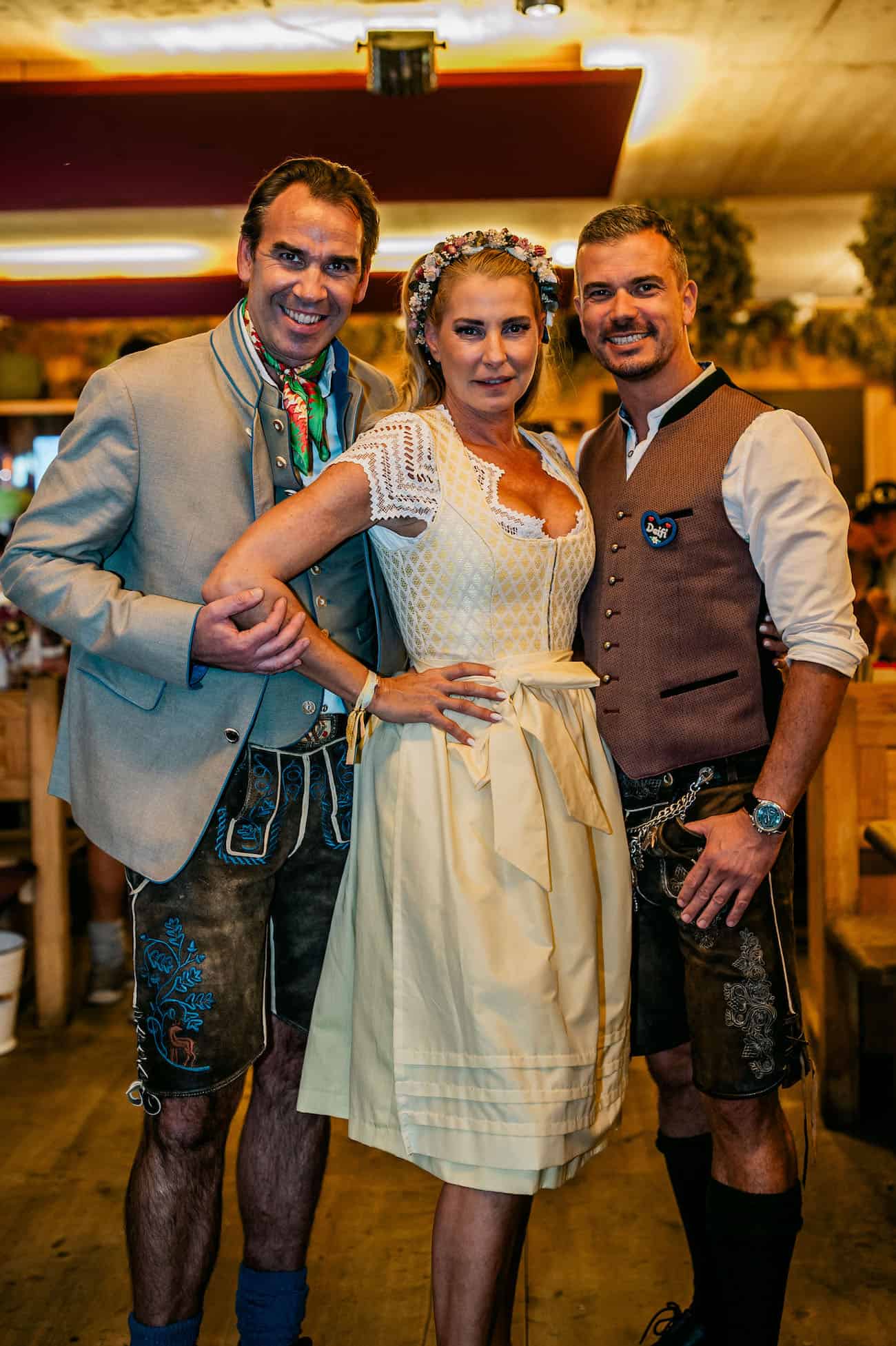 Wasen statt Wiesn: Prominente feiern in der „SchwabenWelt“